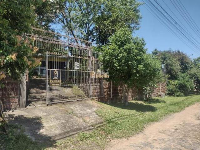 Ótima casa com excelente espaço