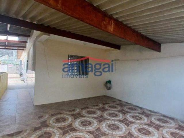 Ótima casa de 3 dormitórios em Jacareí