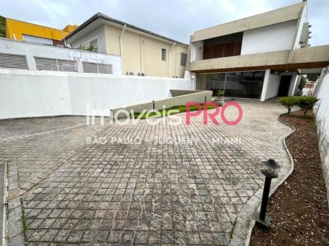 Ótima casa de 500m² no Planalto Paulista !