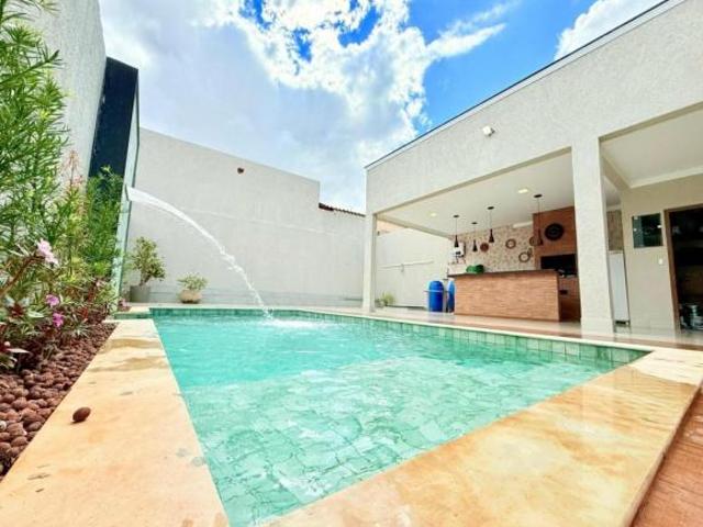 ótima casa dentro de condomínio com 390m² e 3 quartos em Vicente Pires