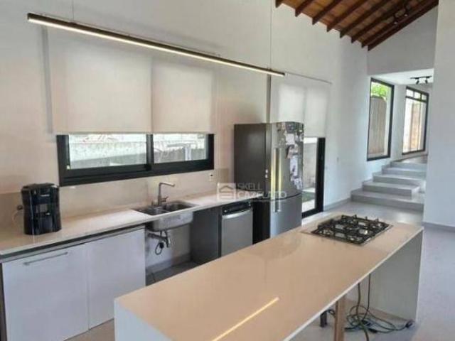 Ótima Casa em Condomínio, com 3 suítes à venda, 250 m² por R$ 2.890.000 Condomínio Itaporã Atiba