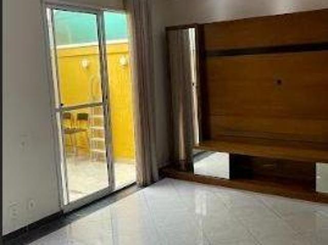 ÓTIMA CASA EM CONDOMÍNIO FECHADO !