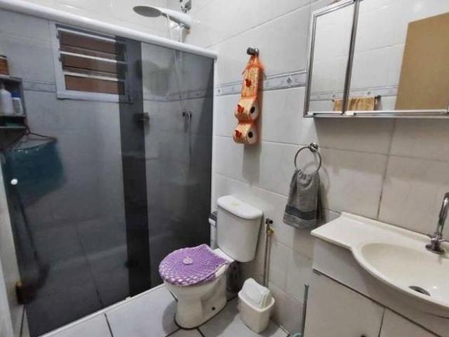 Ótima casa geminada, 3 dorms 1 suíte, 2 vagas, com churrasqueira, na Ocian !