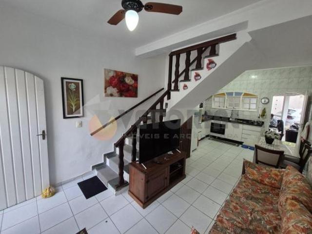 Ótima Casa localizada próxima da praia