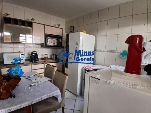 ÓTIMA CASA PARA VENDA NO BOSQUE DOS EUCALIPTOS, ZONA SUL DE SÃO JOSÉ DOS CAMPOS!