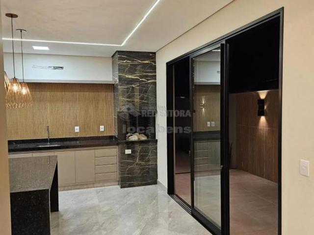 Ótima casa para venda no Residencial Maria Júlia