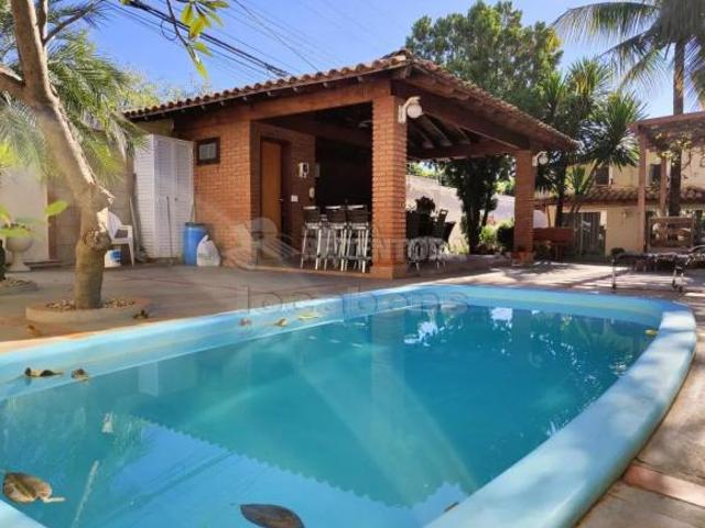 Ótima casa residencial ou comercial