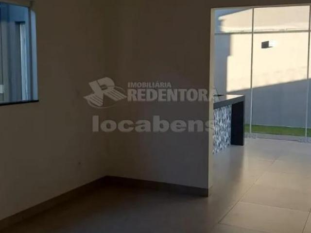Ótima Casa Residencial para Venda 3 Dormitórios / Residencial Setsul II