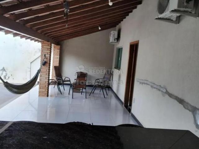 Ótima Casa Residencial para Venda 2 Dormitórios / Residencial Alto das Andorinhas