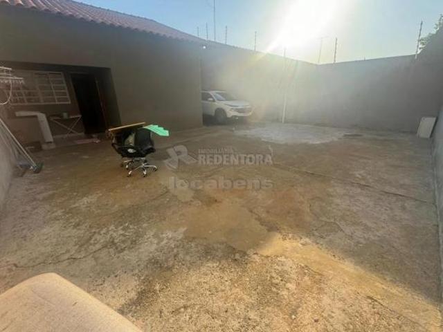 Ótima Casa Residencial para Venda 2 Dormitórios / Residencial Caetano