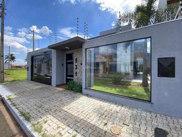 ÓTIMA CASA SEMIMOBILIADA À VENDA NO JARDIM PARANÁ EM ARAPONGAS