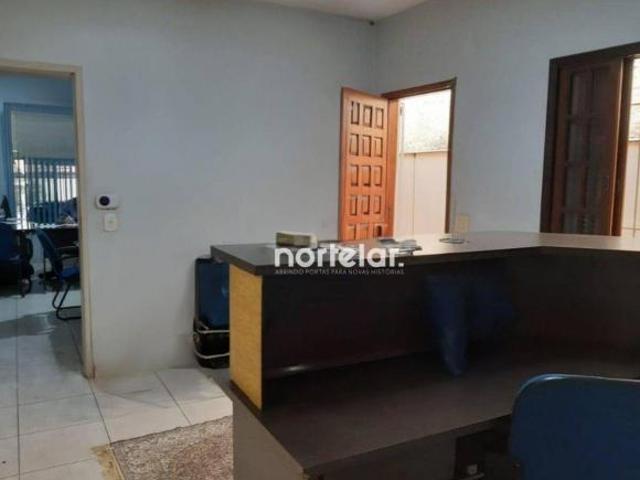 Ótima casa térrea à venda na Vila Boaçava