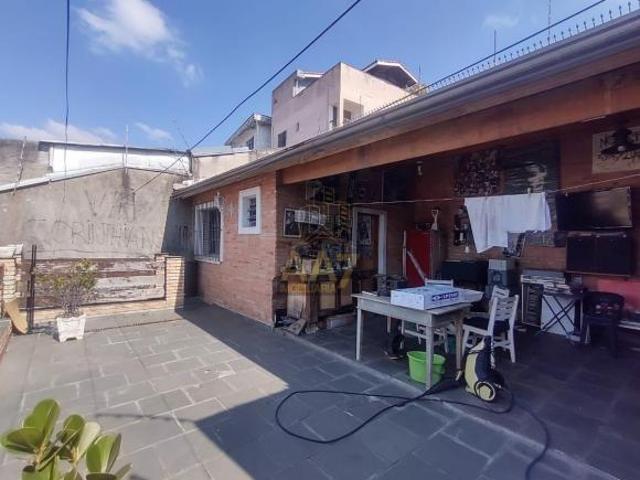 ÓTIMA CASA TÉRREA COM EDICULA