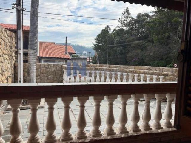 Ótima Casa Térrea de Esquina Jardim Esplanada com Vista para a Serra do Japi em Jundiaí SP 3 Quart
