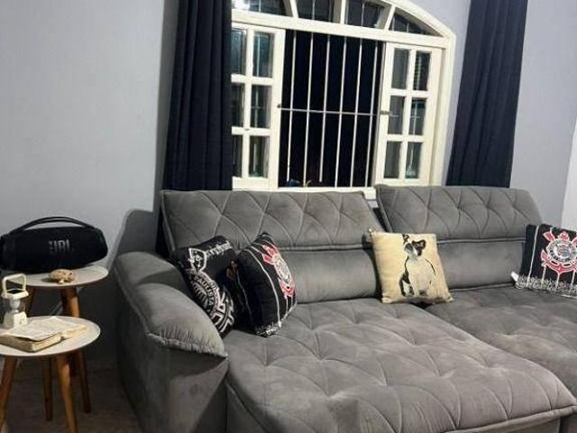 Ótima casa térrea em ótima localização