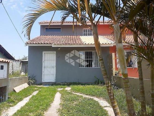 ÓTIMA CASA TÉRREA EM RESIDENCIAL COM EXCELENTE QUALIDADE DE VIDA