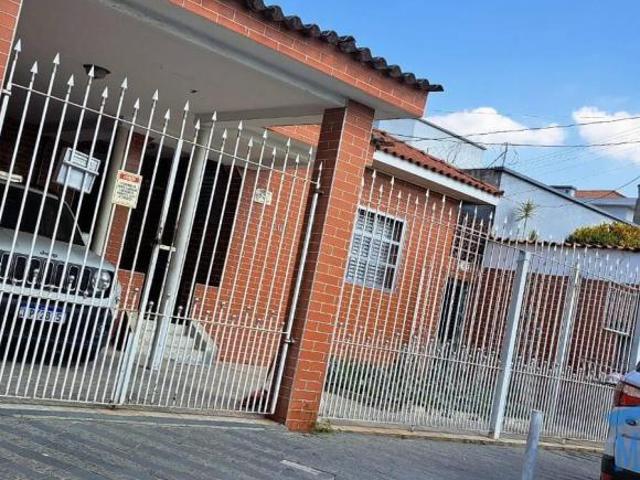Ótima Casa Térrea Jd. das Flôres 03 dormitórios + 03 cômodos nos fundos