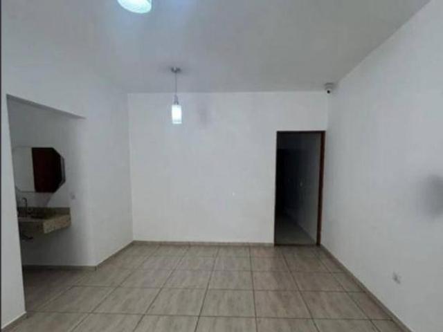 Ótima casa térrea na Ponte são João