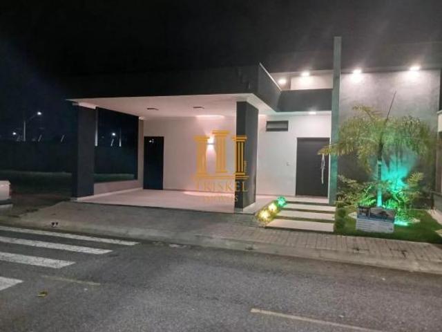 Ótima CASA TÉRREA no Pérola do Vale! CA776