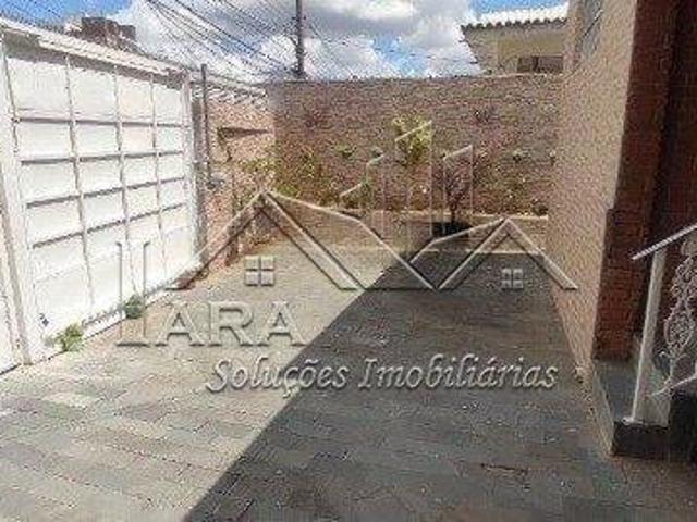 ÓTIMA CASA TÉRREA PARA VENDA VILA RÉ