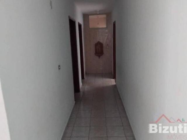 Ótima Chácara à venda no Currupira. Aceita proposta na negociação