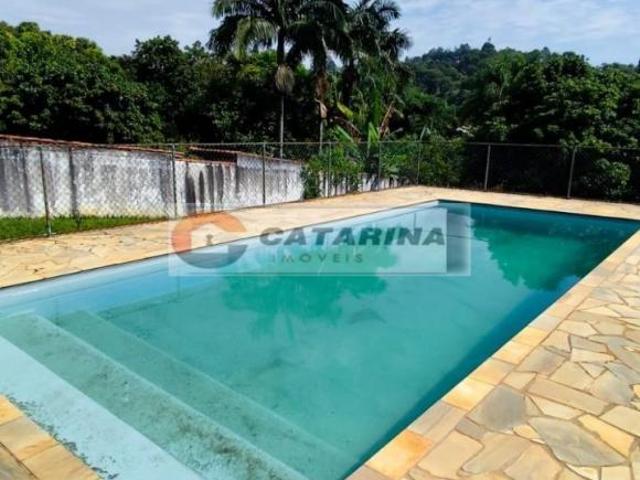 Ótima chácara formada!