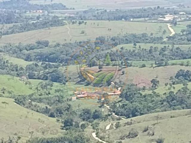 ÓTIMA FAZENDA DE 110 ALQUEIRES NO VALE DO PARAIBA SP FA00151