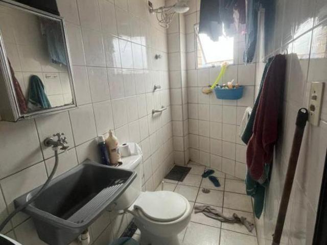 ÓTIMA KITNET NO BAIRRO MARACANÃ LADO PRAIA!