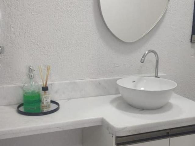 Ótima localização no Itaguá ! apto com 02 suítes, varanda gourmet e lazer !