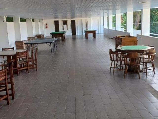 Ótima localização apto com 01 dorm, 01 banheiro, mobiliado, com linda vista pro mar !