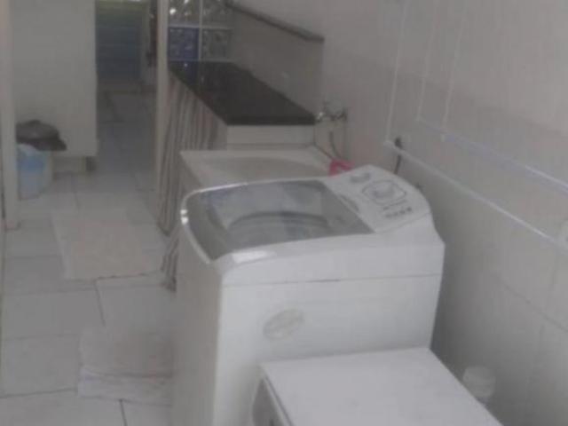 Ótima localização casa no Itaguá com 4 dorms, com edícula !