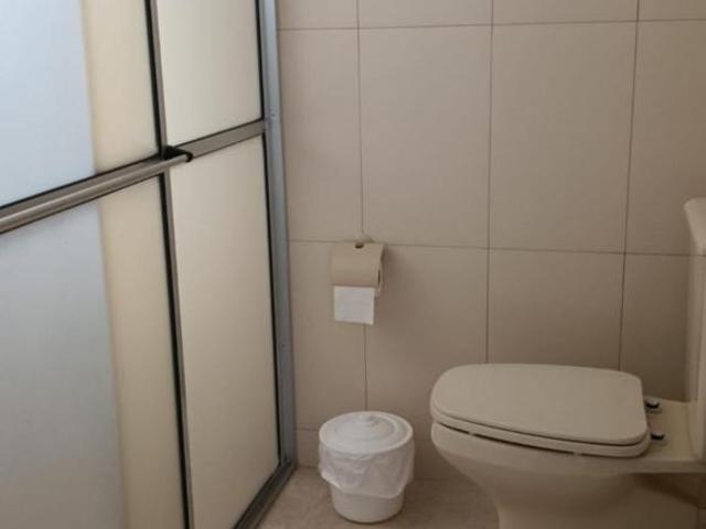 Ótima localização Cobertura ampla com 03 dorms, 02 suíte, 02 vagas de garagem !