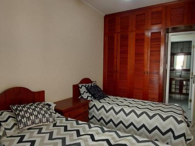 Ótima localização cobertura duplex com 3 dorms, sendo 02 suites, 2 vagas de garagem !