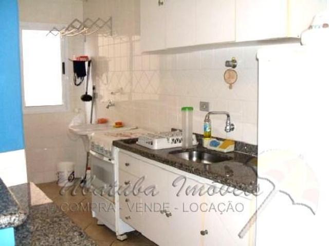 otima localização 600 mts do shoping