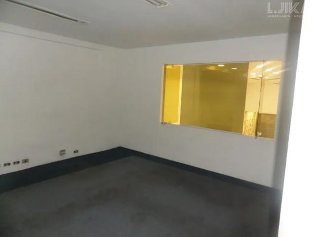 Ótima loja comercial disponível para venda no bom retiro