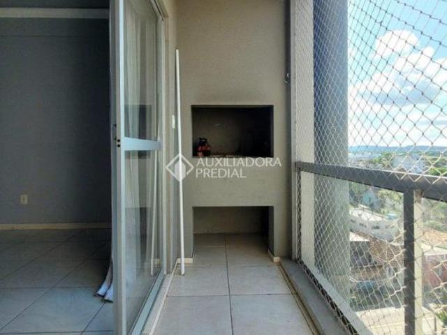 Ótima Oportunidade 3 dormitórios com sacada e garagem coberta !
