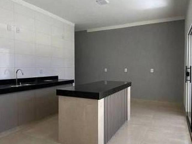 Ótima oportunidade com móveis planejados excelente localização