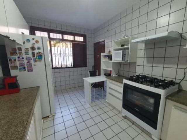 Ótima oportunidade com móveis planejados excelente localização