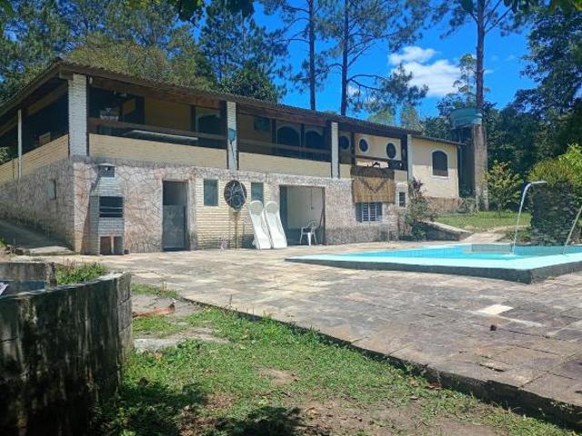 Ótima oportunidade a Venda na Cidade de Juquitiba