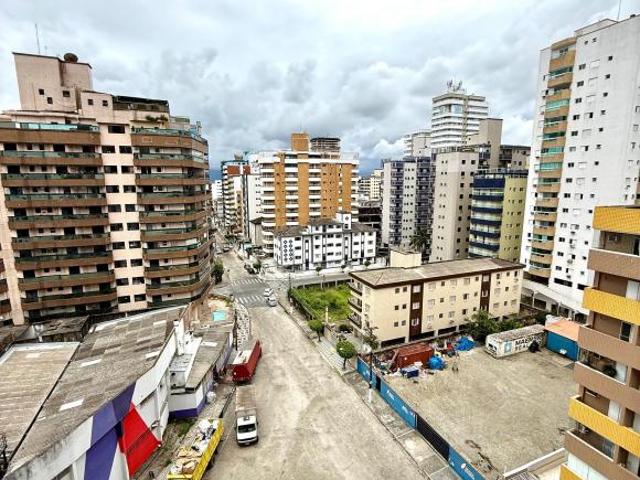 Ótima oportunidade! Apto na Guilhermina, 1 Dorm, 1 vaga, sacada com vista livre