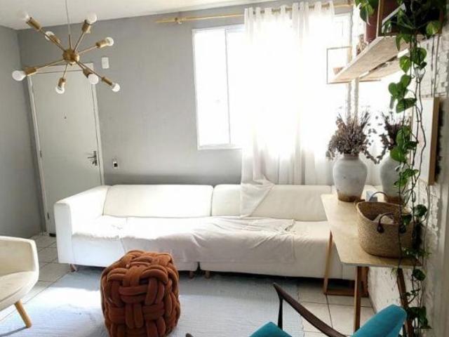 Ótima Oportunidade! Apartamento à com 2 Dormitórios e 1 Vaga de Garagem