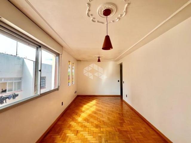 ÓTIMA OPORTUNIDADE APARTAMENTO ESPAÇOSO NO BAIRRO DORES!