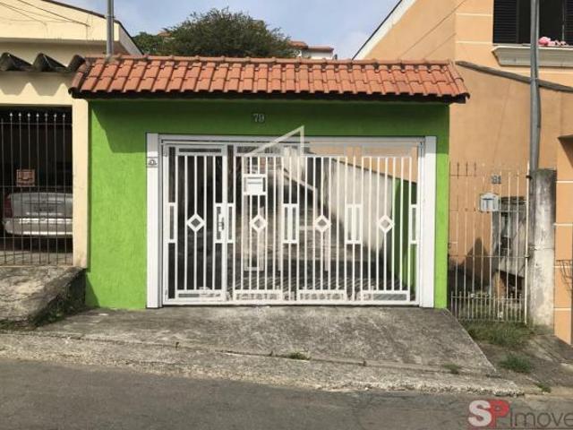 Ótima oportunidade de adquirir um sobrado com 3 dormitórios, 2 banheiros