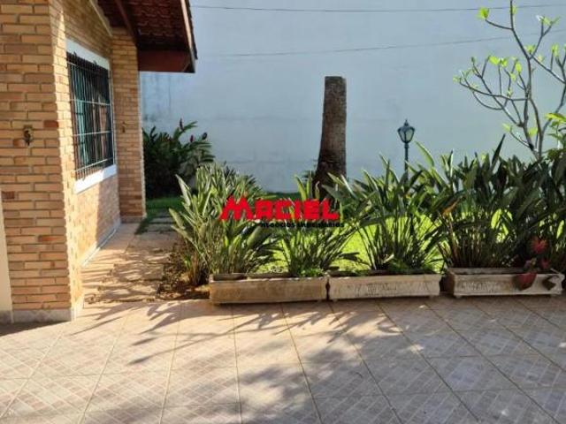 Ótima oportunidade em Caraguatatuba, casa de 216 m², no Bairro Indaiá