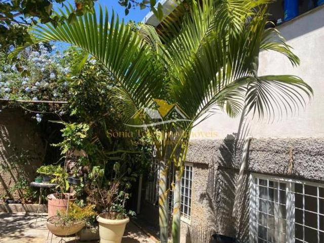 Ótima oportunidade! Linda casa de 04 quartos com suíte no Alto das Flores Betim/MG