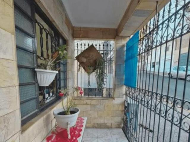 Ótima Oportunidade! Terreno com 3 Casas à Venda Ideal para Investidores ou Famílias Grandes!