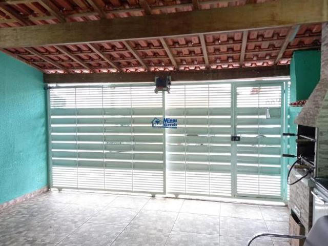 ÓTIMA RESIDENCIA NO PARQUE INTERLAGOS VENDE OU PERMUTA!