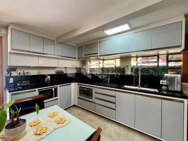 Ótima Residência com pátio no Jardim Itu