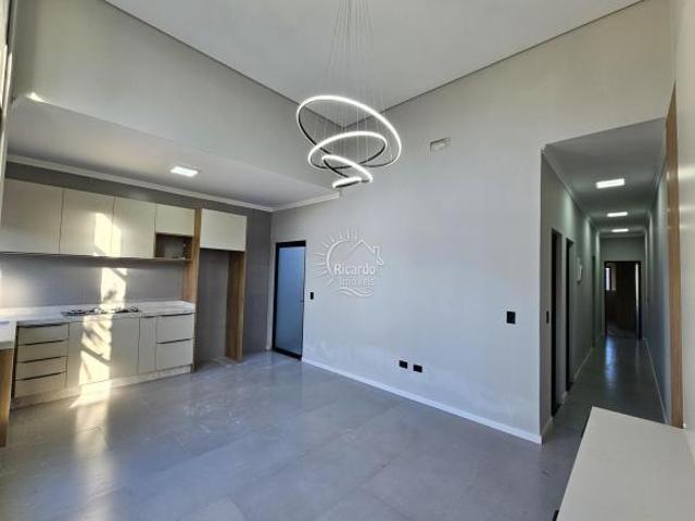ÓTIMAS CASA, NOVA, MOBIIADA, COM 3 DORMITÓRIOS, SE