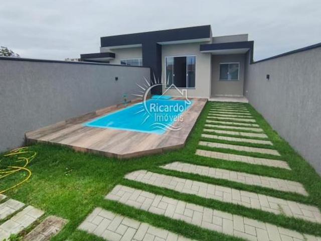 ÓTIMAS CASAS NOVAS, COM TRÊS QUARTOS UM SUÍTE E